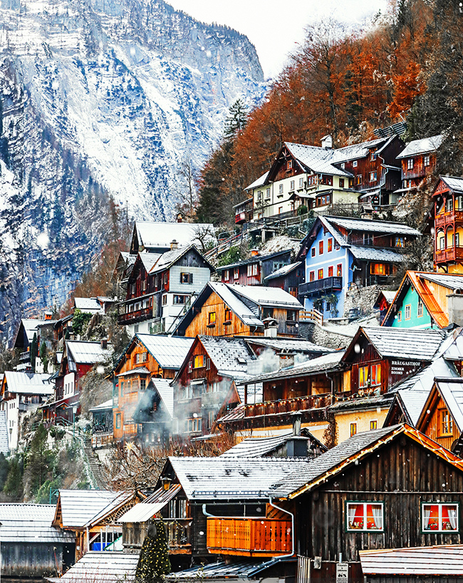 Exploring Hallstatt - Classy Girls Wear Pearls