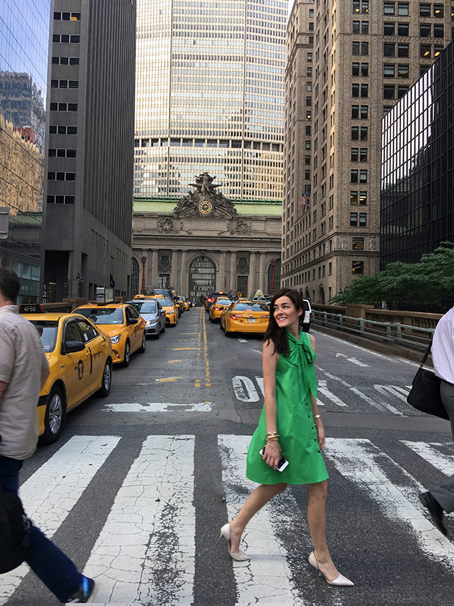 New York, New York - Classy Girls Wear Pearls