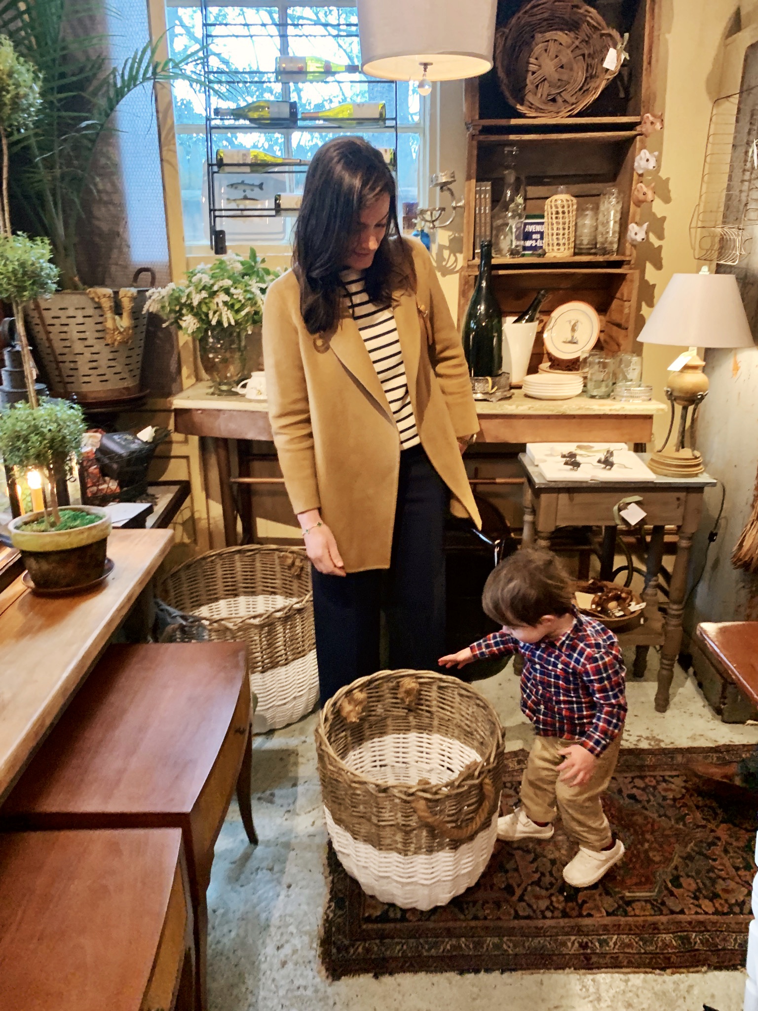 Shop Small - Classy Girls Wear Pearls